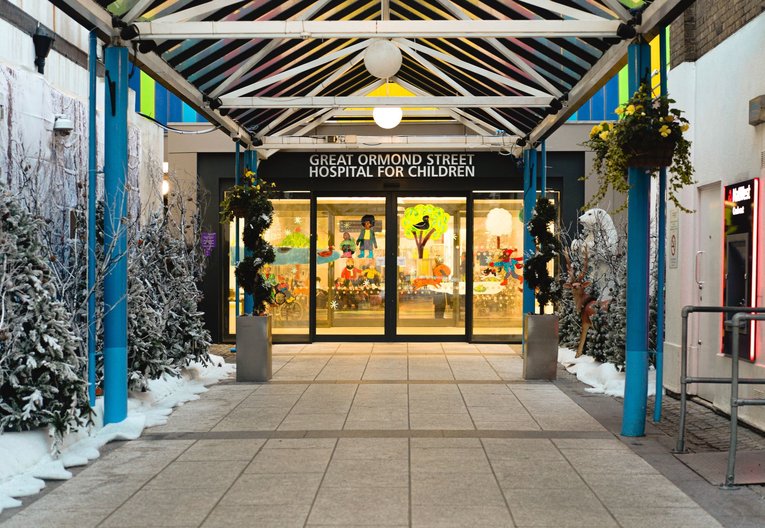 GOSH wins national award for outstanding care | Great Ormond Street ...